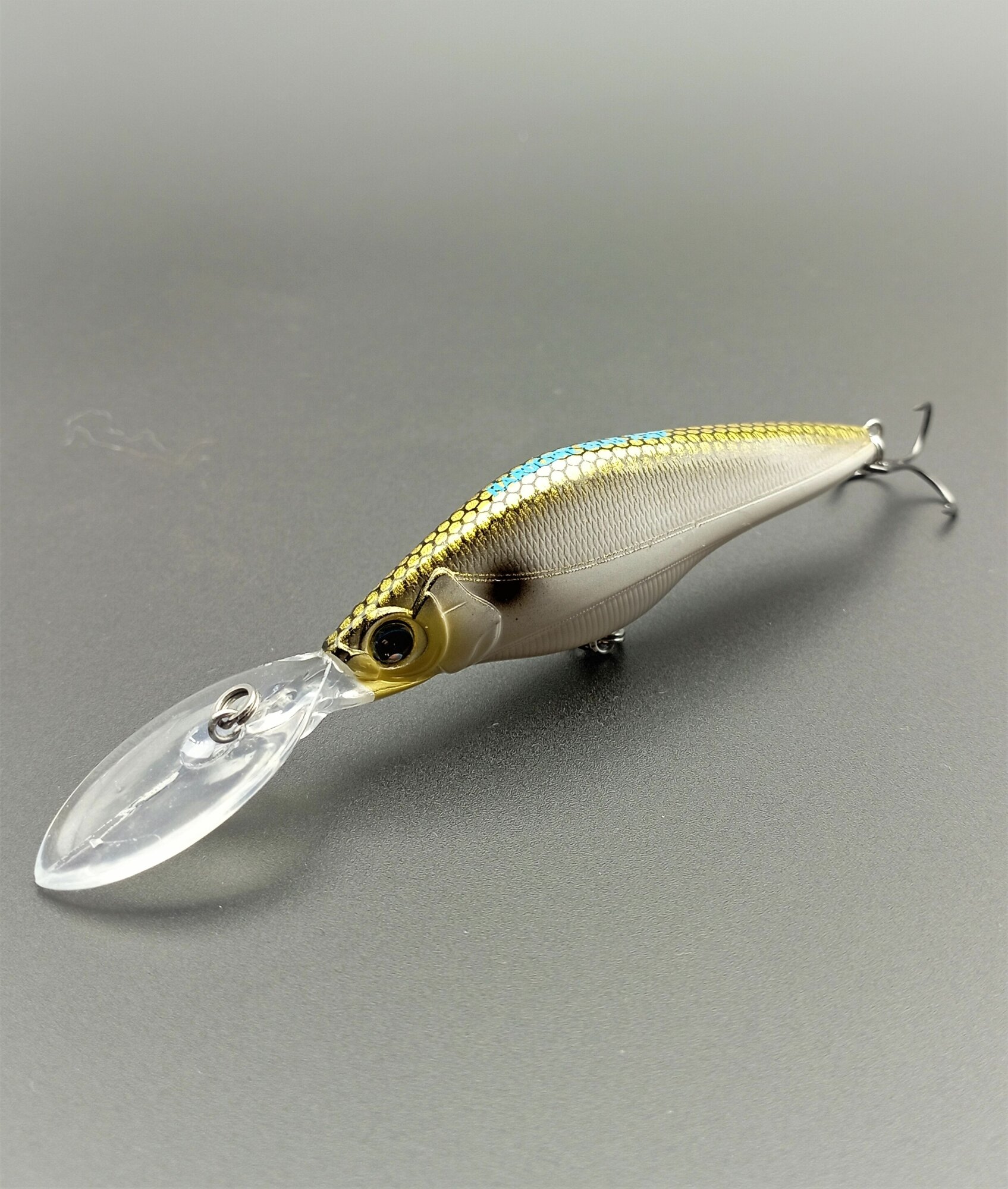 Воблер Hardcore shad 75SP на щуку; окуня