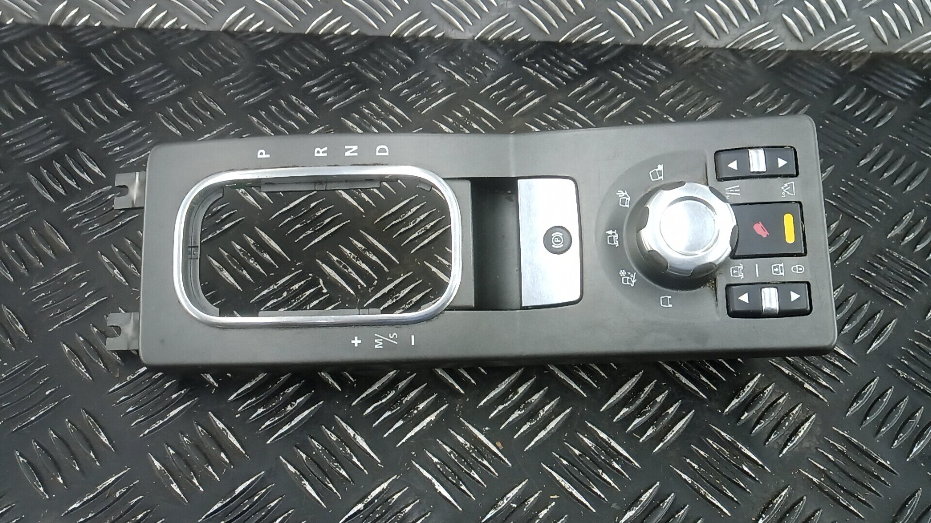 Блок управления раздаточной коробки LAND ROVER RANGE ROVER SPORT