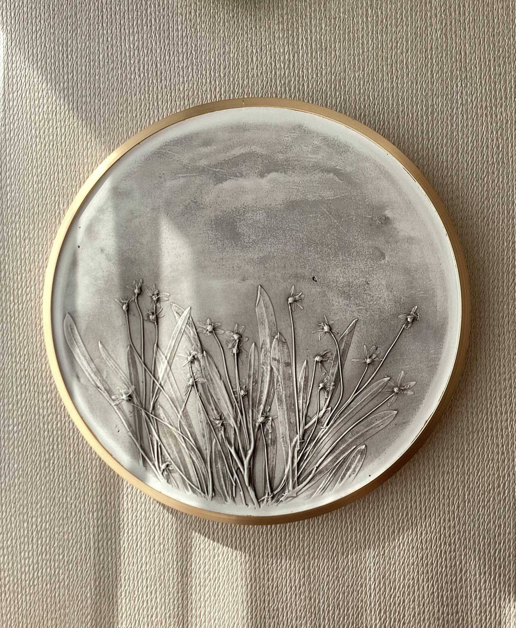 Панно, декор из гипса на стену, украшение интерьера, ботанический барельеф, Картина "Игра света и тени", ручной работы, 36х36х2.5 см