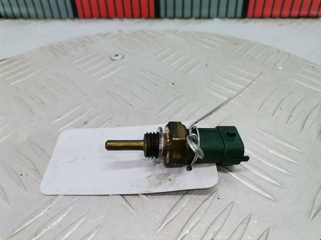 Датчик температуры охлаждающей жидкости Opel Insignia 1 55566146 арт. 1602878