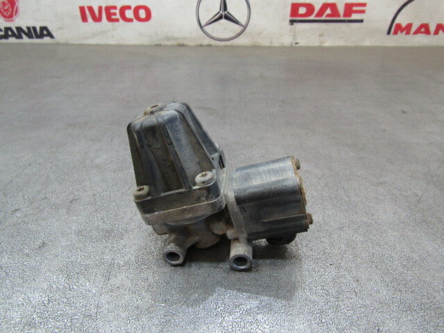 Клапан перепускной AdBlue WABCO, Mercedes Axor, Actros