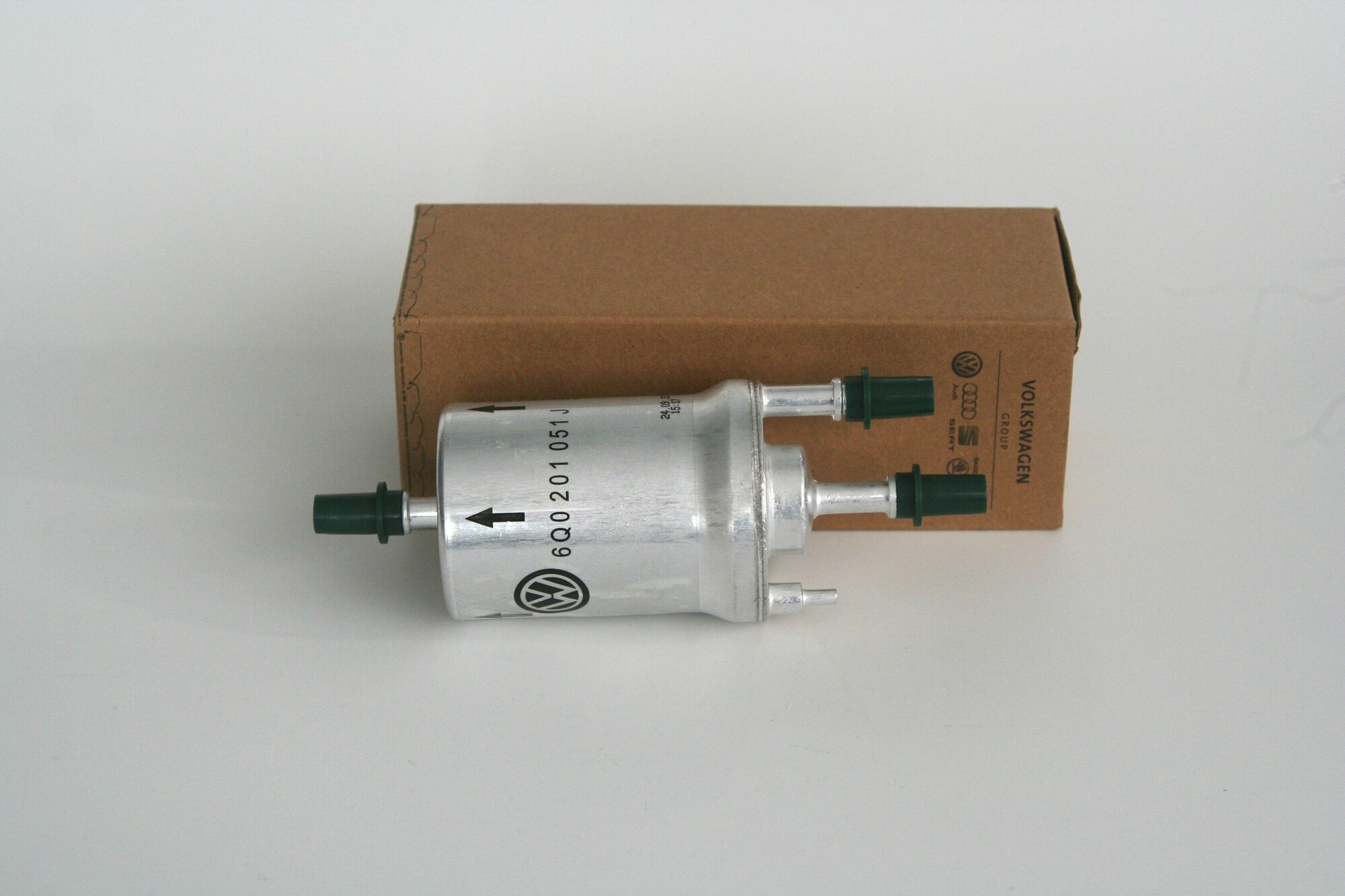 Фильтр топливный VAG 6Q0201051J