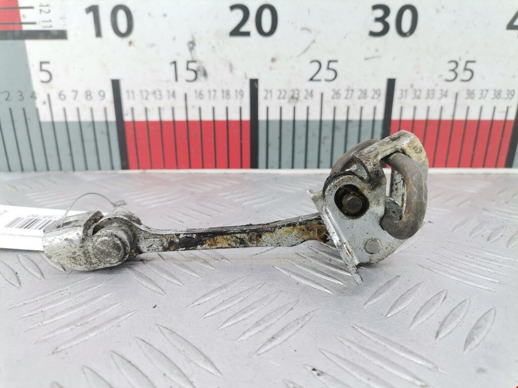 Ограничитель открывания двери задней Opel Omega B 90494807 арт. 2198780