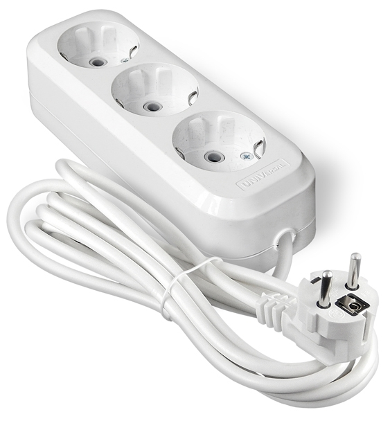 Удлинитель бытовой UNIVersal / Юниверсал E-303 с заземлением, ПВС 3х1, 3 метра 3 розетки, белый 9631977