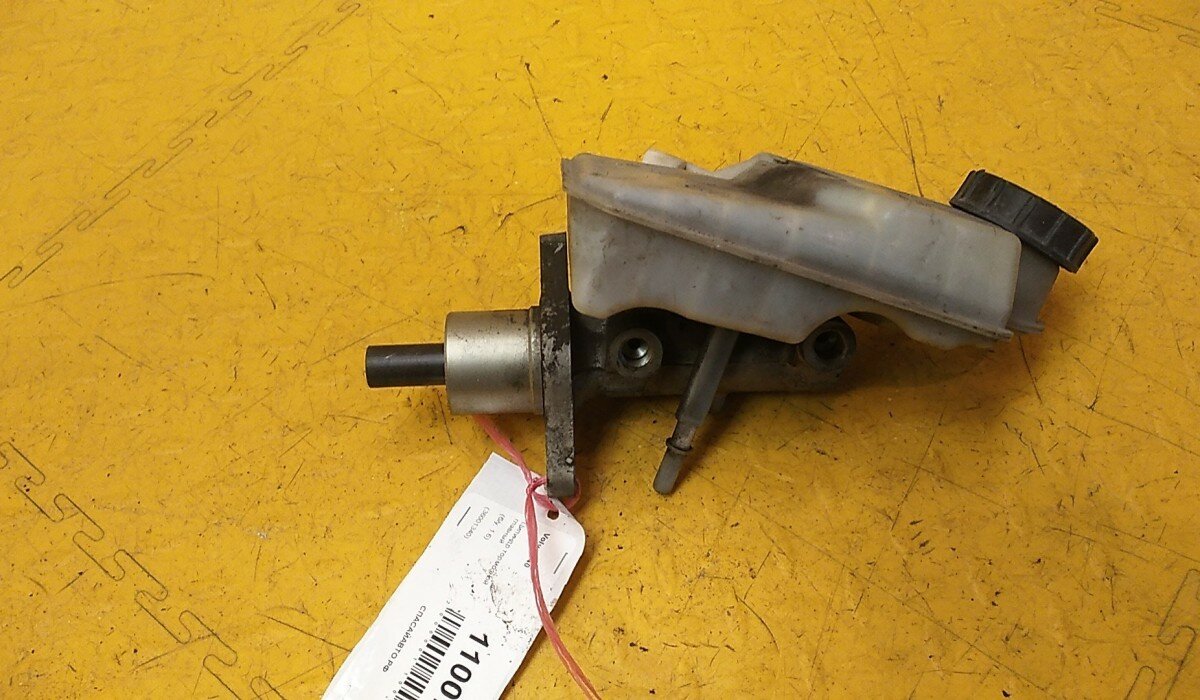 Цилиндр тормозной главный S40 Volvo 36001340