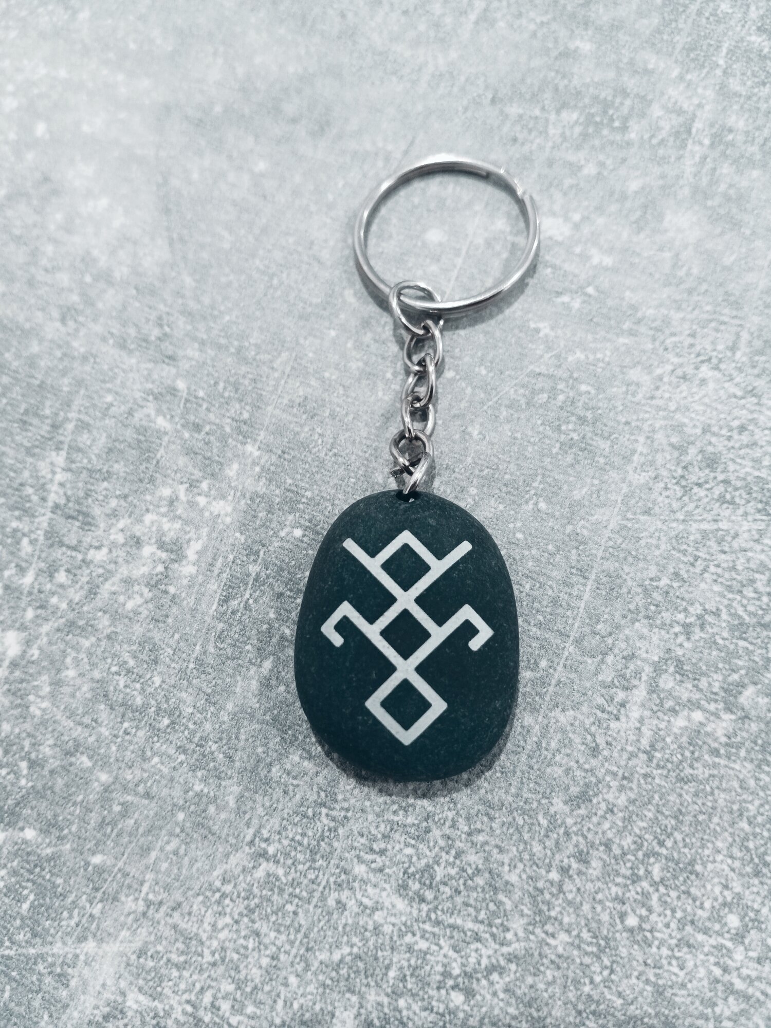 Славянский оберег Берегиня - птица Сва (молодость и красота)