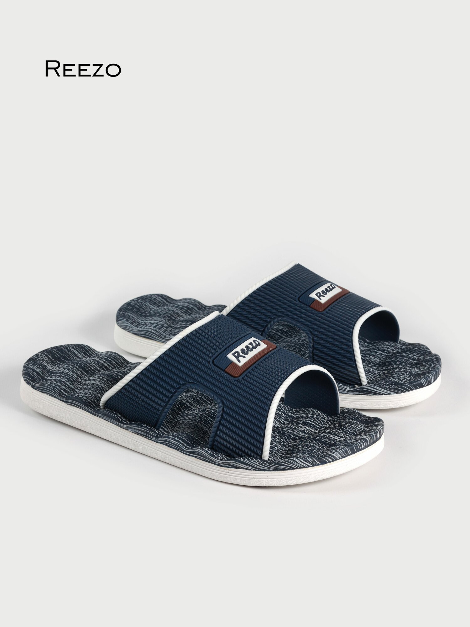 Шлёпанцы Весна-лето 2023