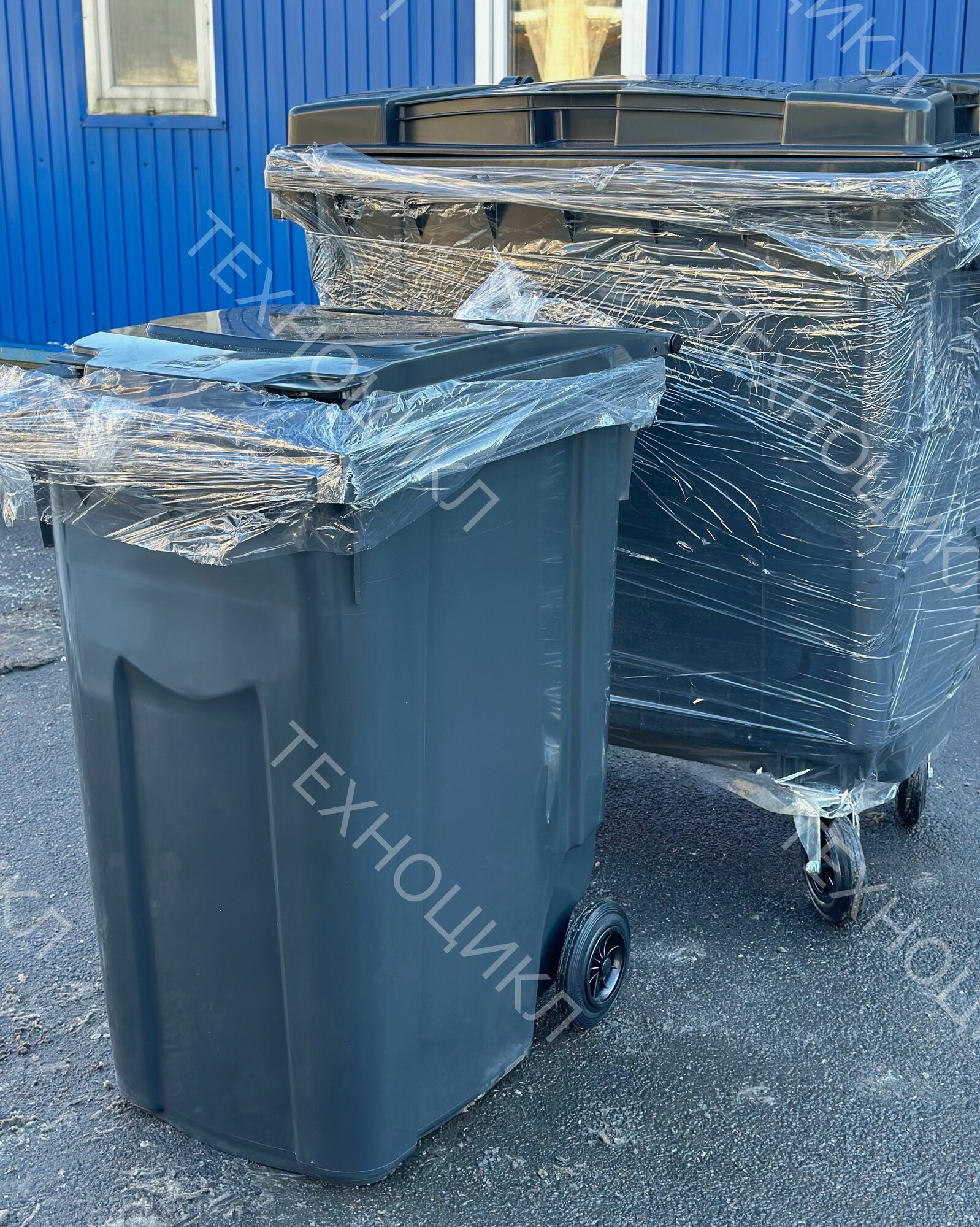 Мусорный бак 360 л (Серый) контейнер для отходов с крышкой и колёсами + комплект салфеток