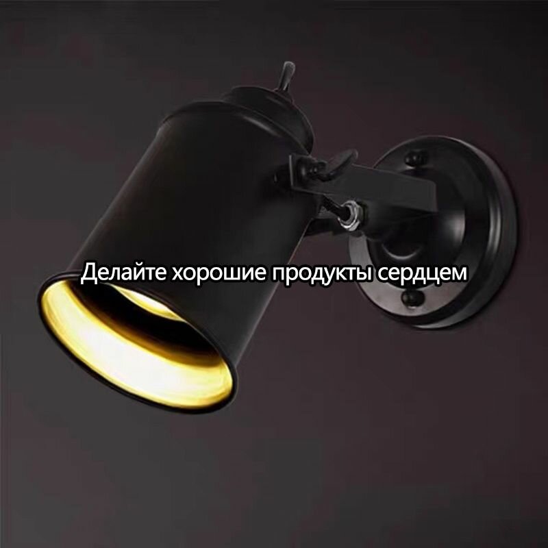Ретро, гостиная, бар, кафе, выставочный зал, магазин одежды, люстры.