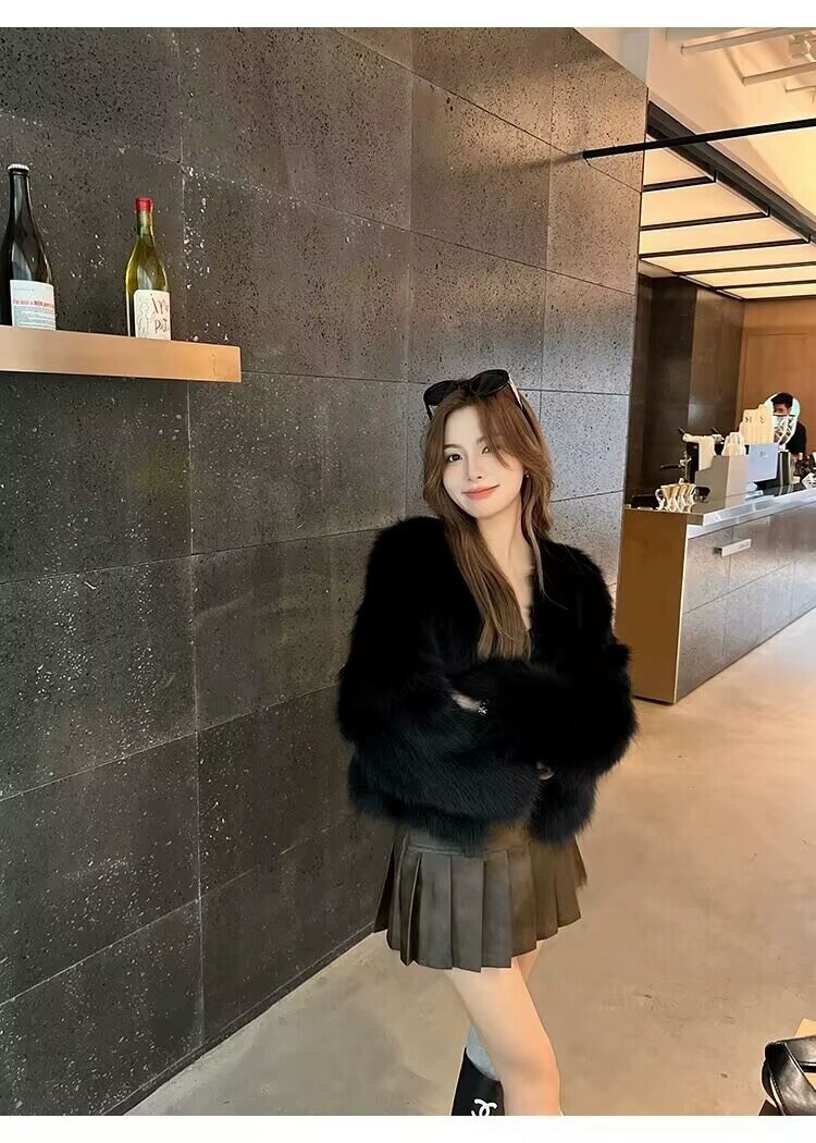 Зимняя шуба из искусственного меха лисы 2025 года, женская, короткая, в стиле молодой интернет-знаменитости, утолщенная, маленькая, weigt62.5-70Kg