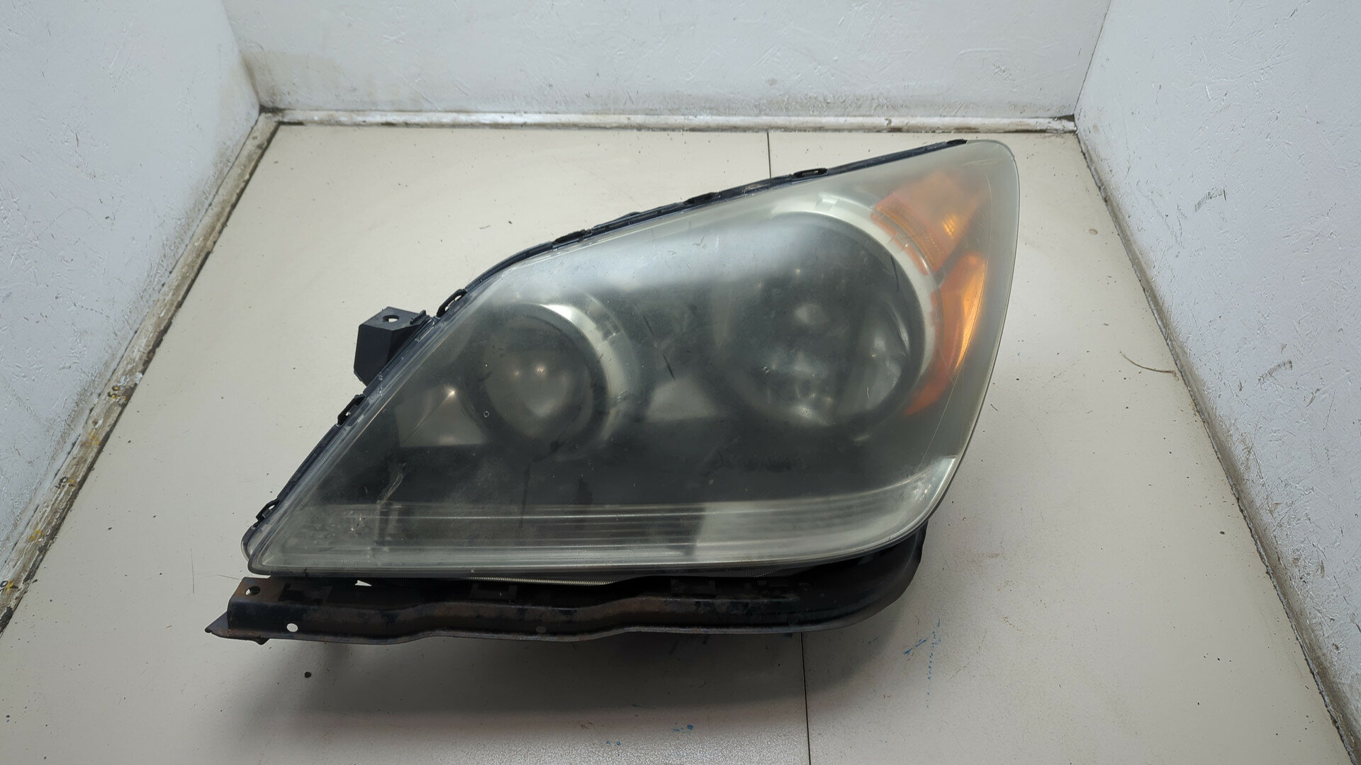 Фара (передняя) левая Honda Odyssey Б/У