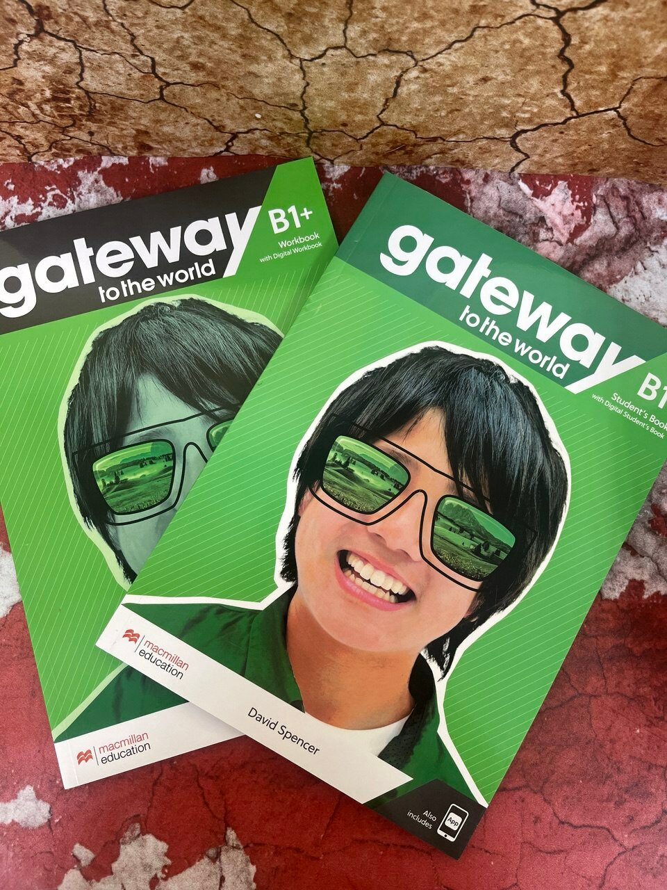 Gateway to the world B1+ Учебник+Рабочая тетрадь