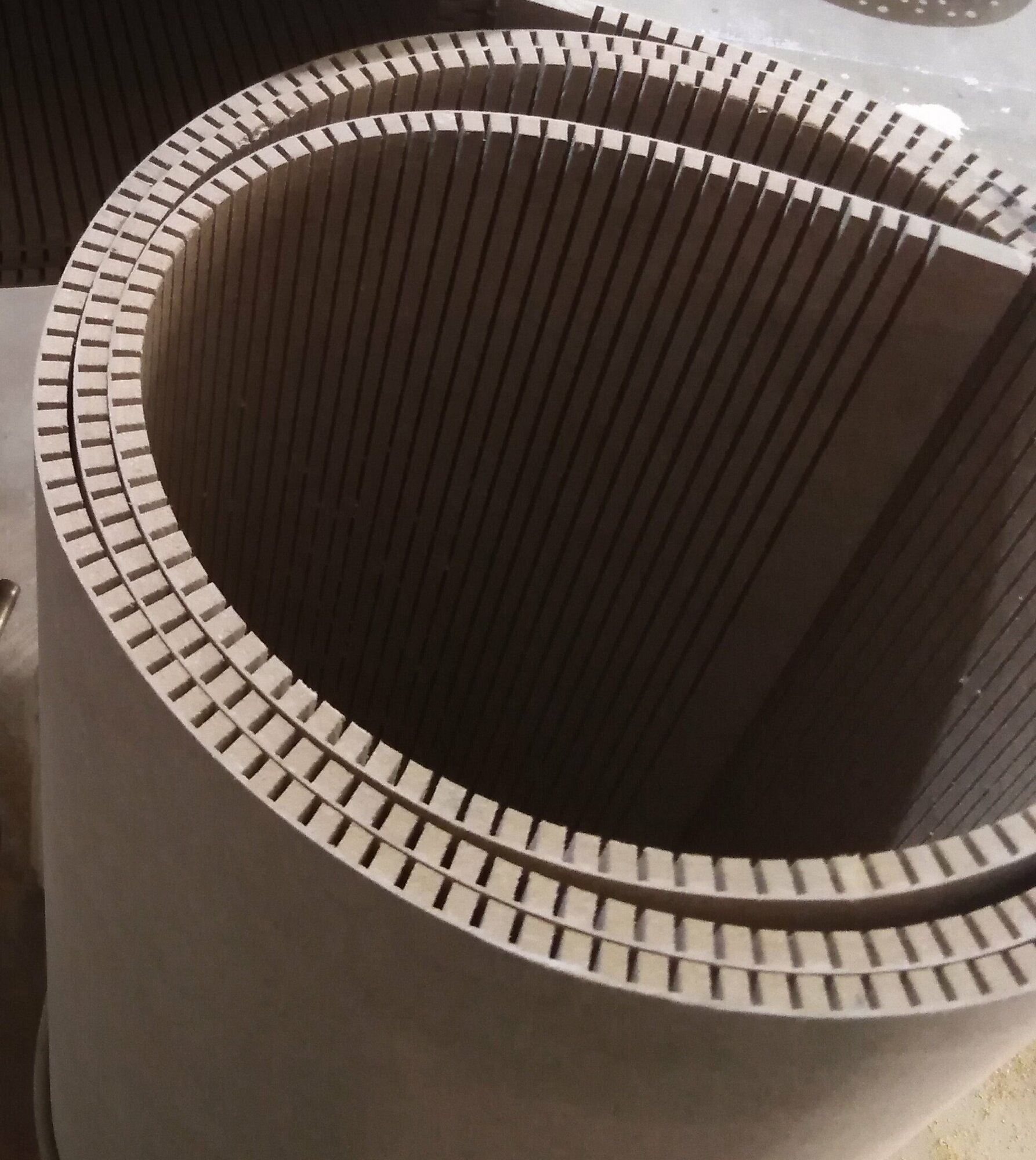 Мдф гибкий с пропилами