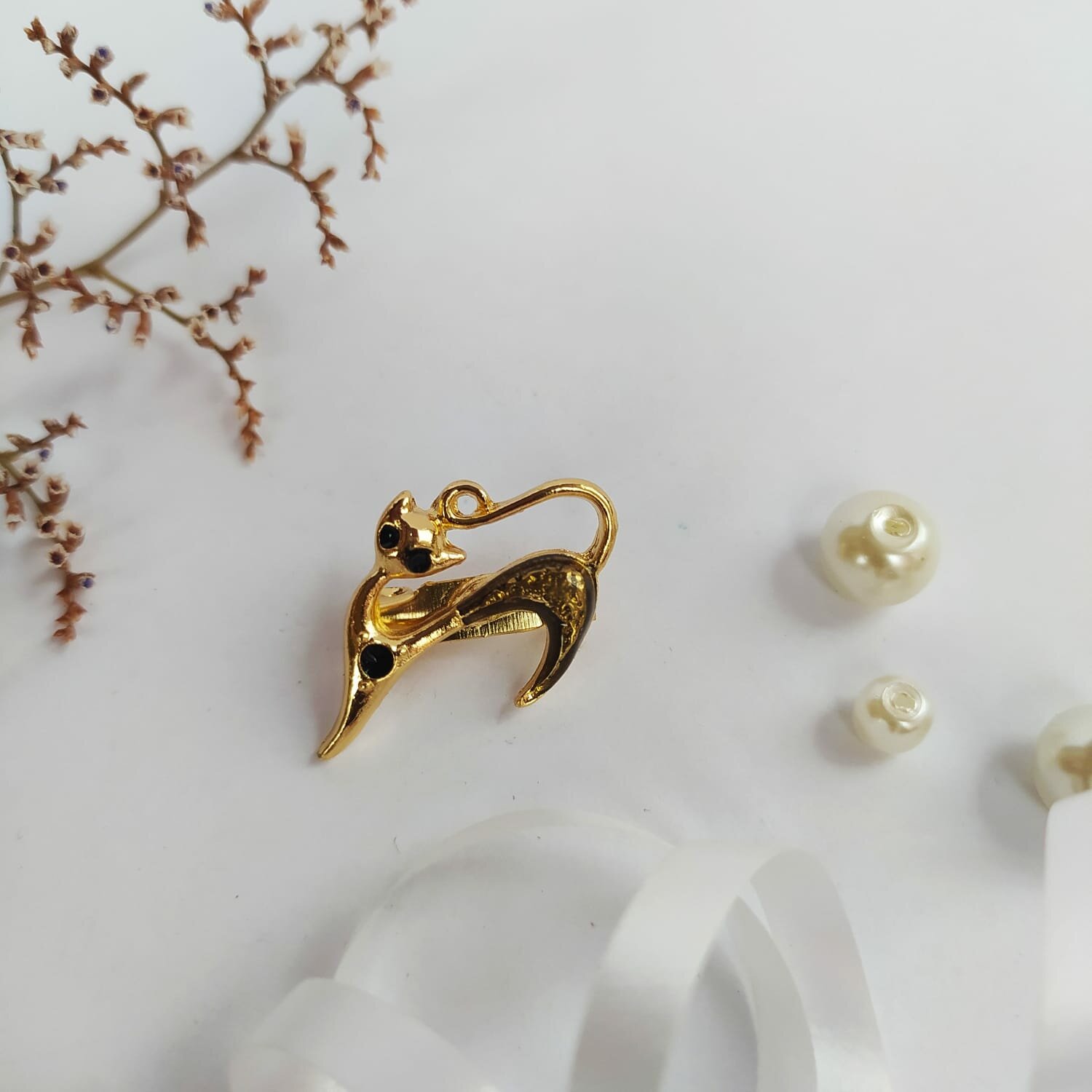 Брошь, эмаль