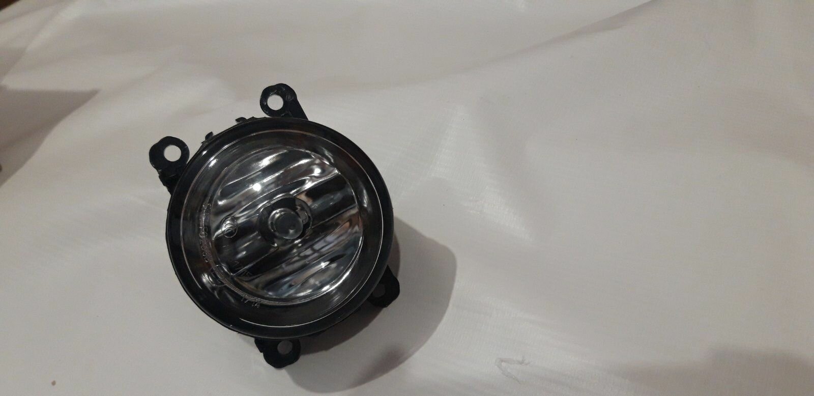 Фара противотуманная оригинал Форд Фокус 2 Фокус 3 Рено Логан Сандеро Дастер Меган2 и др.
