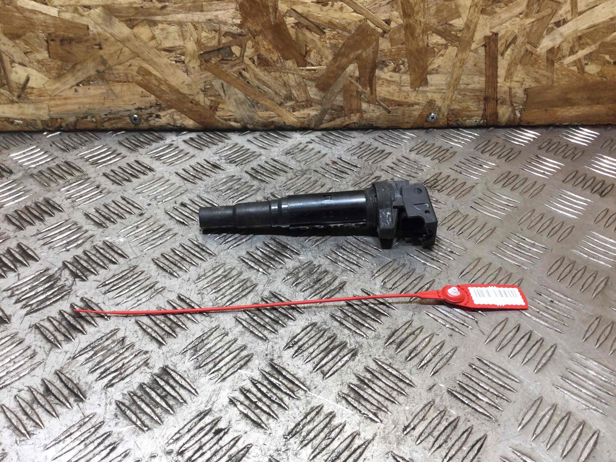 Б/У Катушка зажигания BMW 5-Series 5-Series E60/E61 (2002-2007) 2006 г.