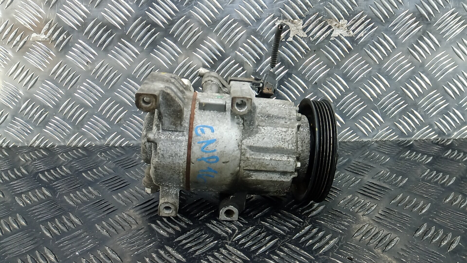 Компрессор кондиционера дизельный KIA CEE'D 2 (JD)