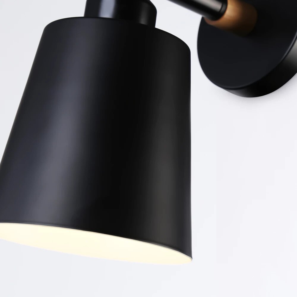 Настенный светильник со сменной лампой TR82213 BK/LW черный/светлое дерево E27 max 40W 230*130*190