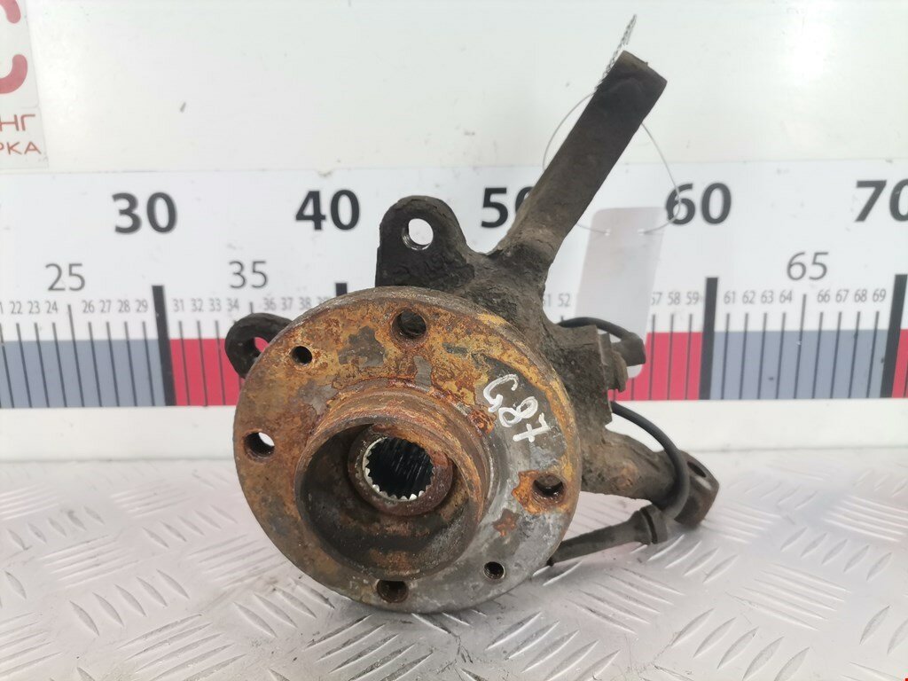 Ступица (кулак цапфа) передняя левая Renault Twingo 1 7700719140 арт. 1603245