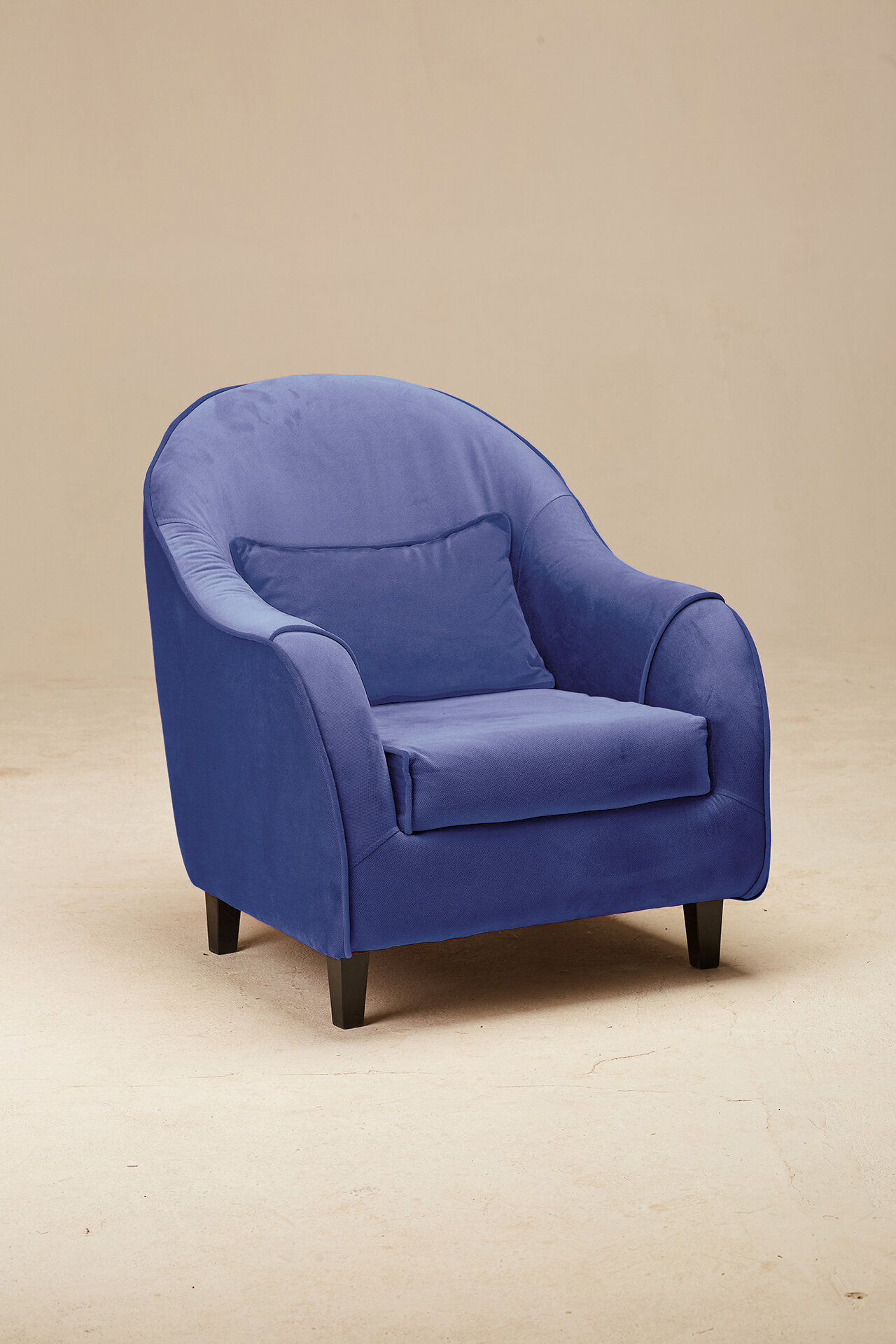 Мягкое кресло Ванда цвет Королевский Синий