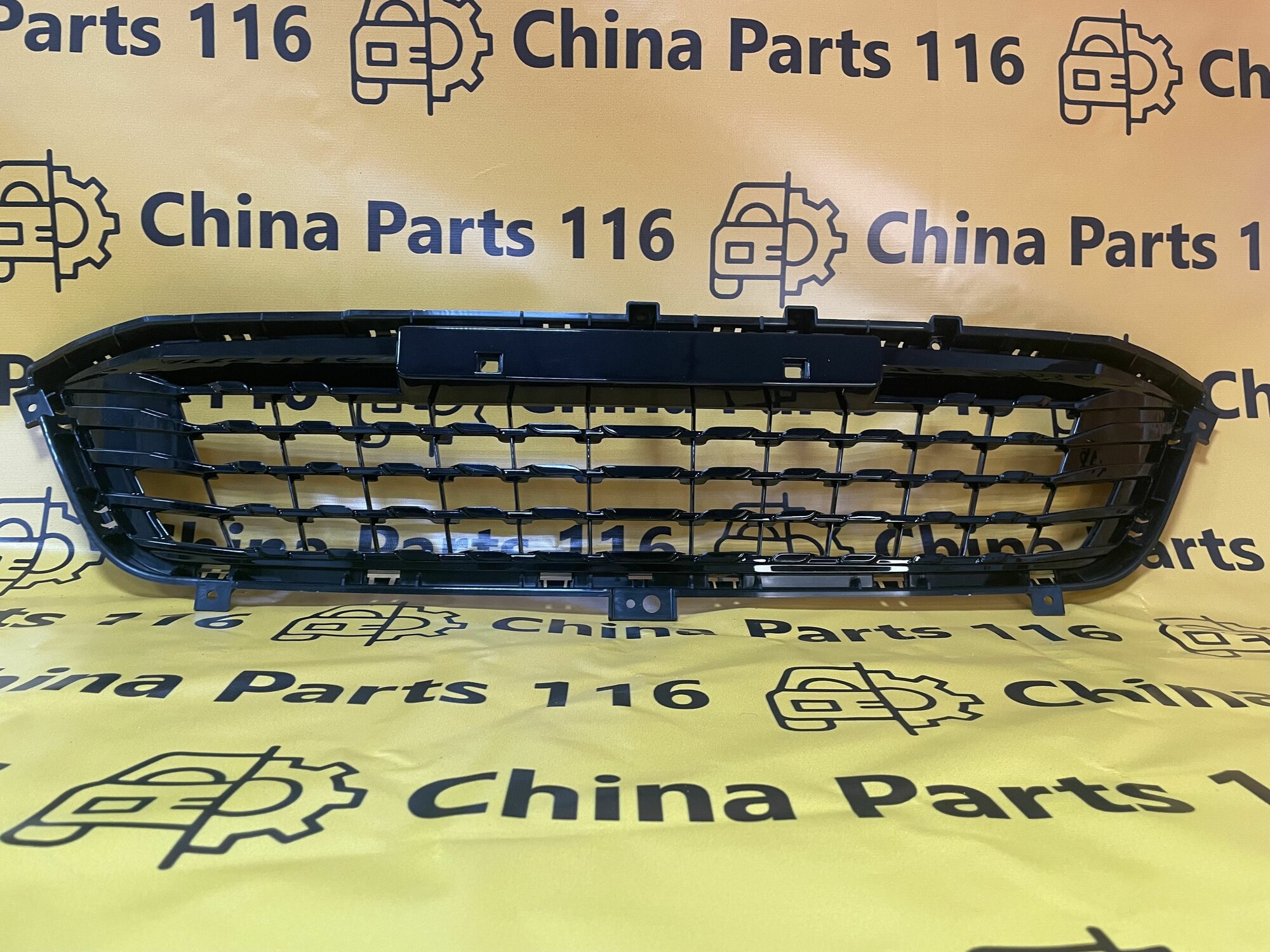 Нижняя решетка Kaiyi E5 антихром