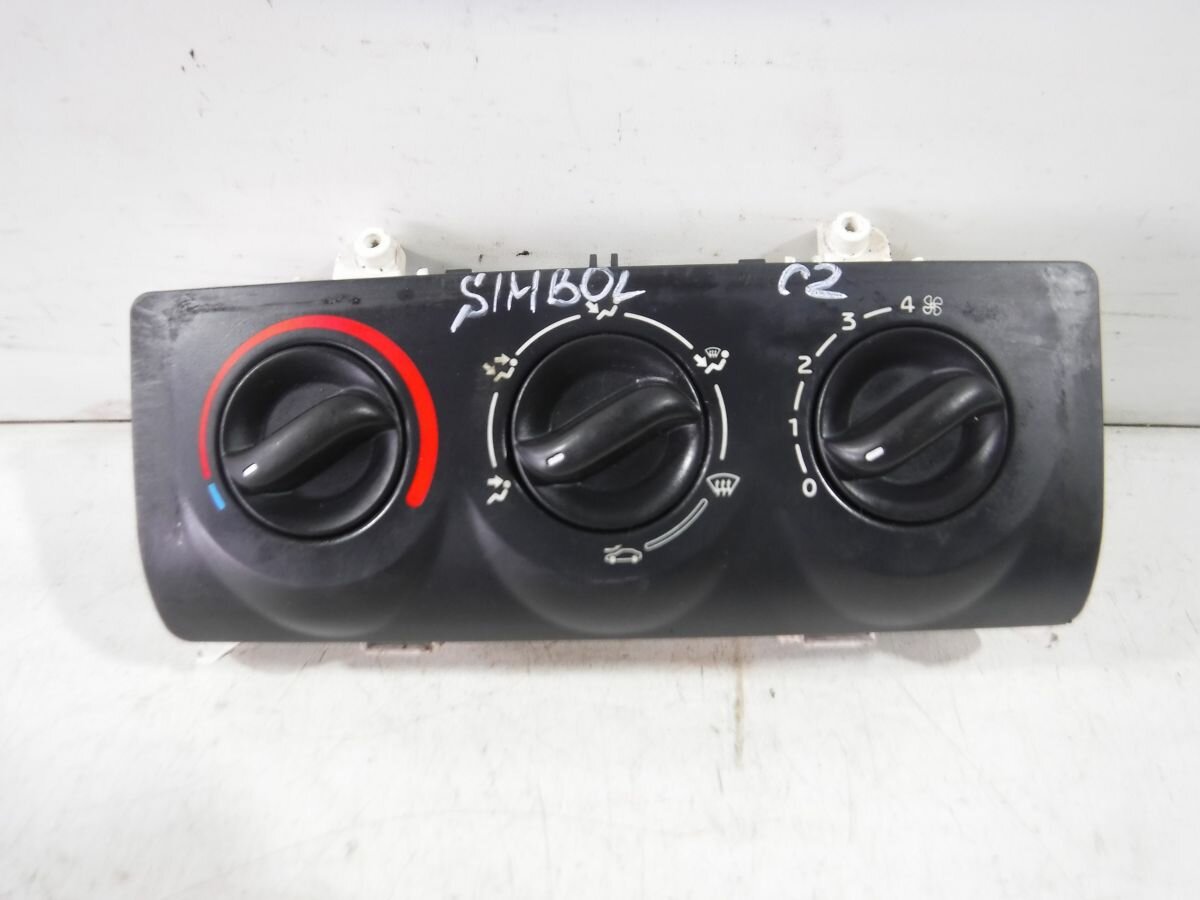 Блок управления отопителем Renault Symbol I рестайлинг 2 (2006—2008) 7701051261