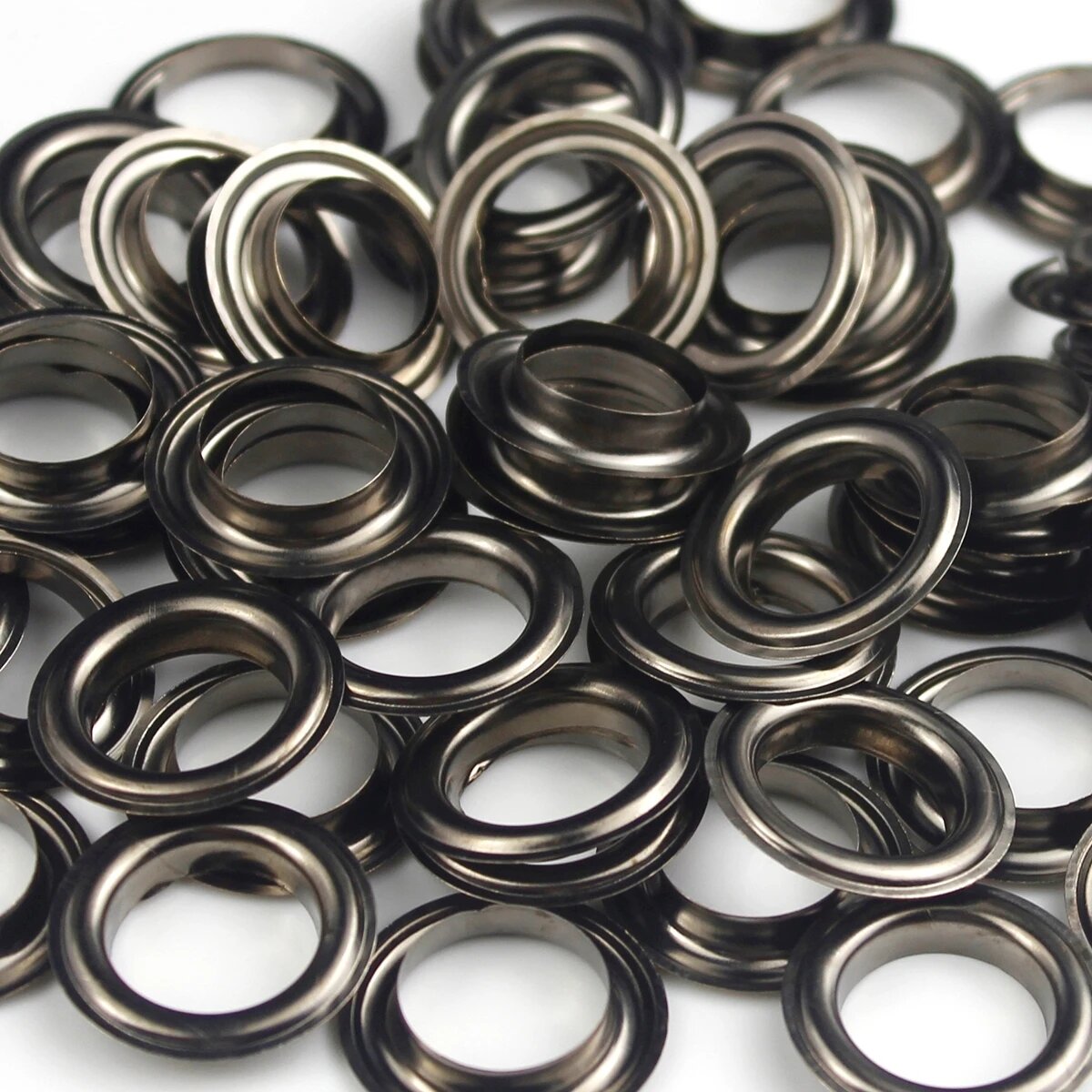 100 комплектов латунных люверсов CLOXY 8 мм Gun Metal