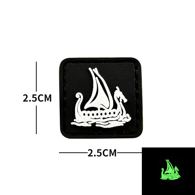 Тактические нашивки Viking Wolf VALHALLA Admit One Pirate 32