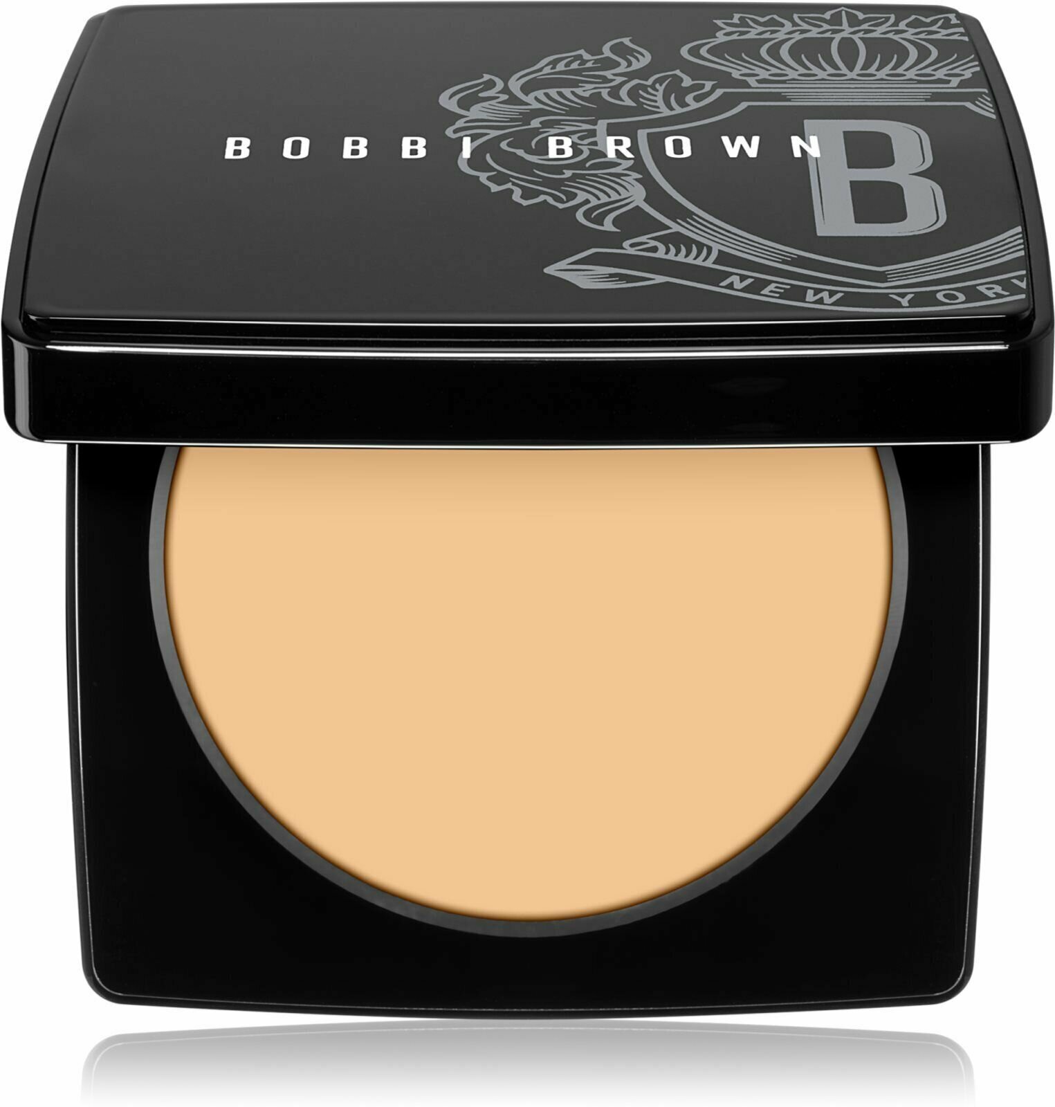 Bobbi Brown нежная пудра в компактном виде Sheer Finish Pressed Powder Relaunch shade Golden Orange 9 g