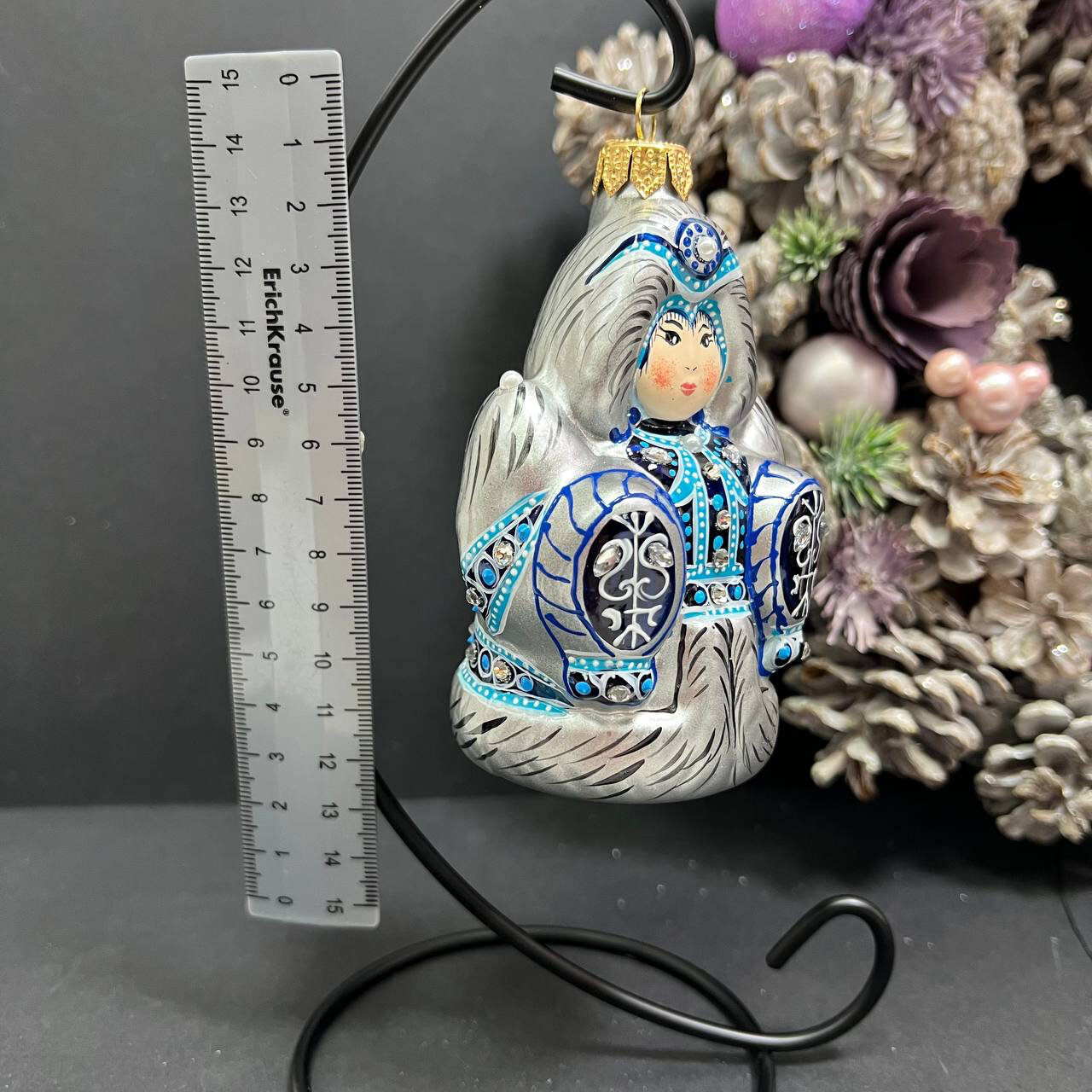 Елочная игрушка Хотун - Госпожа мама, стекло, с росписью