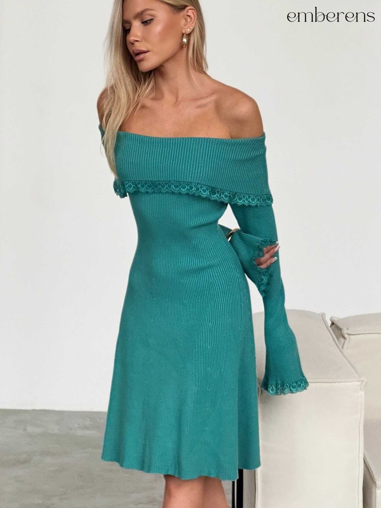 Платье Осень-зима 2025