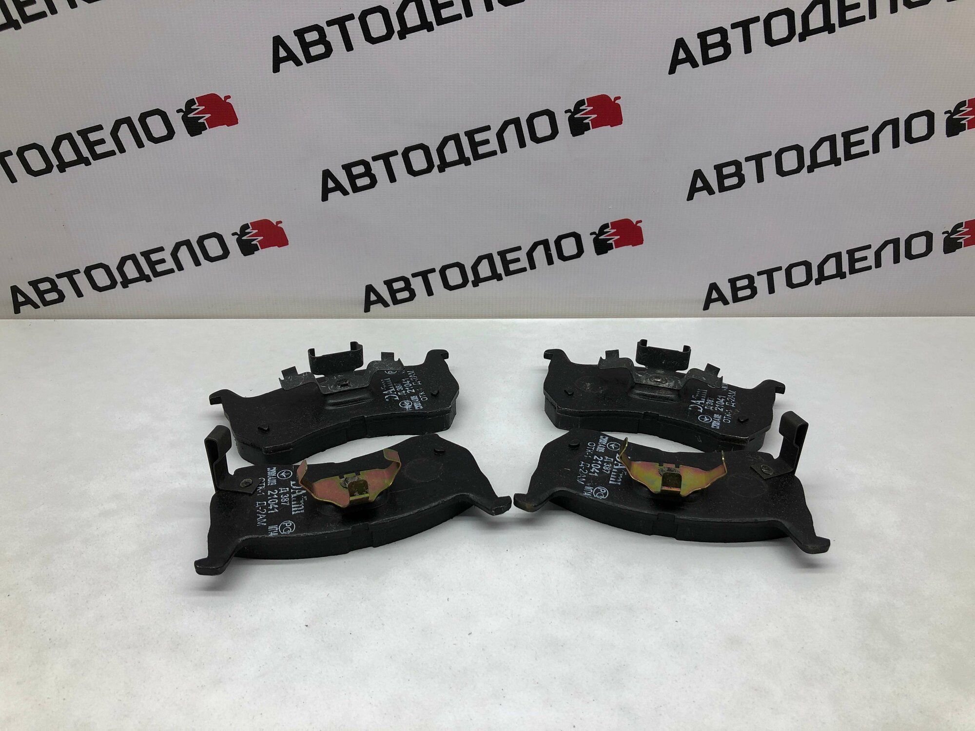 Колодки тормозные передние Mazda 626 78-87