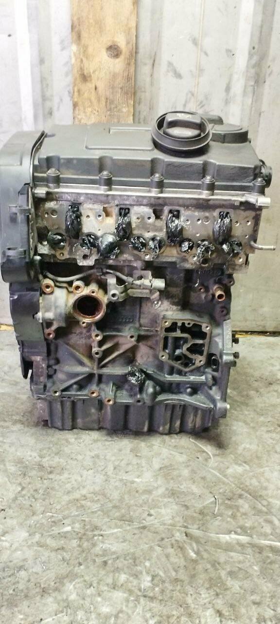 Двигатель Volkswagen Passat B6 (2005 - 2010) BKP