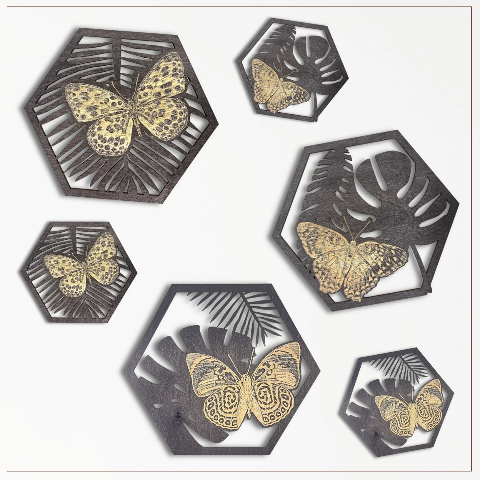 Комплект панно на стену декоративное "Бабочки". Изготовлено из дерева. Декор на стену для дома. Размер M+Mini