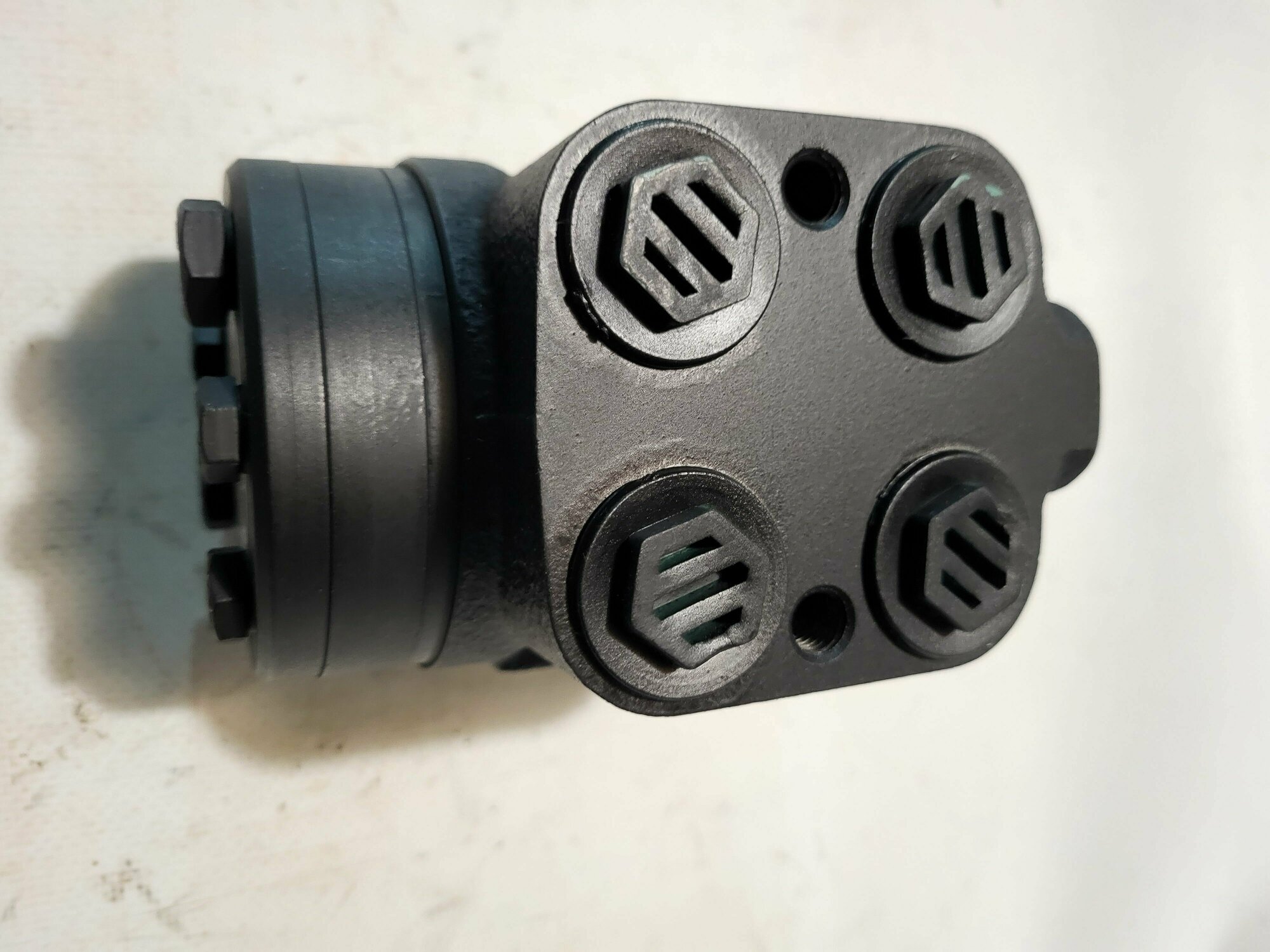 Насос-дозатор МТЗ-80/82/ЮМЗ Д-100-14.20-02