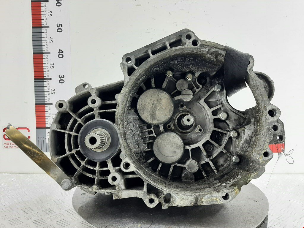 КПП 6ст (механическая коробка) Volkswagen Touran 1 GNE арт. 2020103