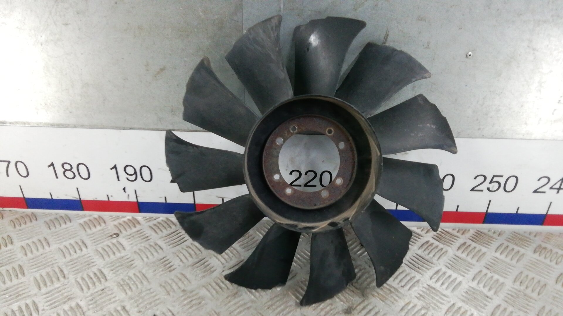 Крыльчатка вискомуфты дизельная IVECO DAILY 3