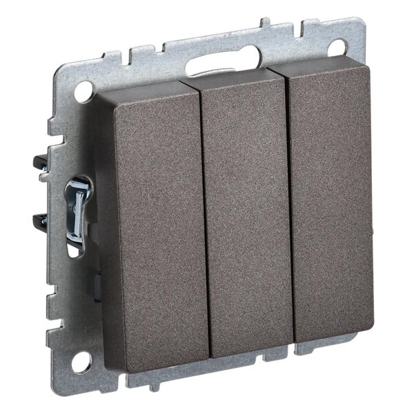 Выключатель встраиваемый трехклавишный IEK BRITE BR-V30-0-10-K45 ВС10-3-0-БрТБ бронза