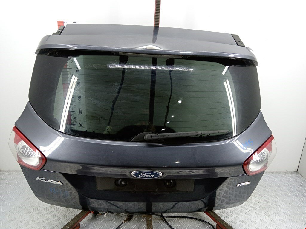 Крышка багажника (дверь багажника) Ford Kuga 1 1707331 арт. 1961475