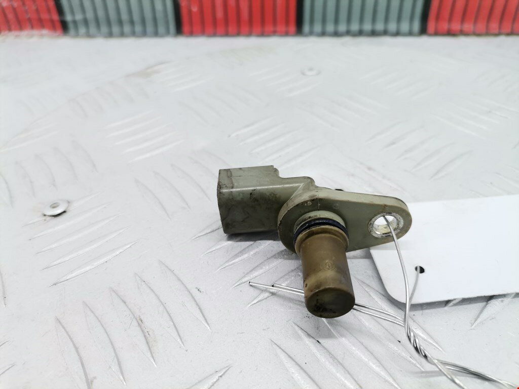 Датчик распредвала Ford Focus 2 1781666 арт. 1750018