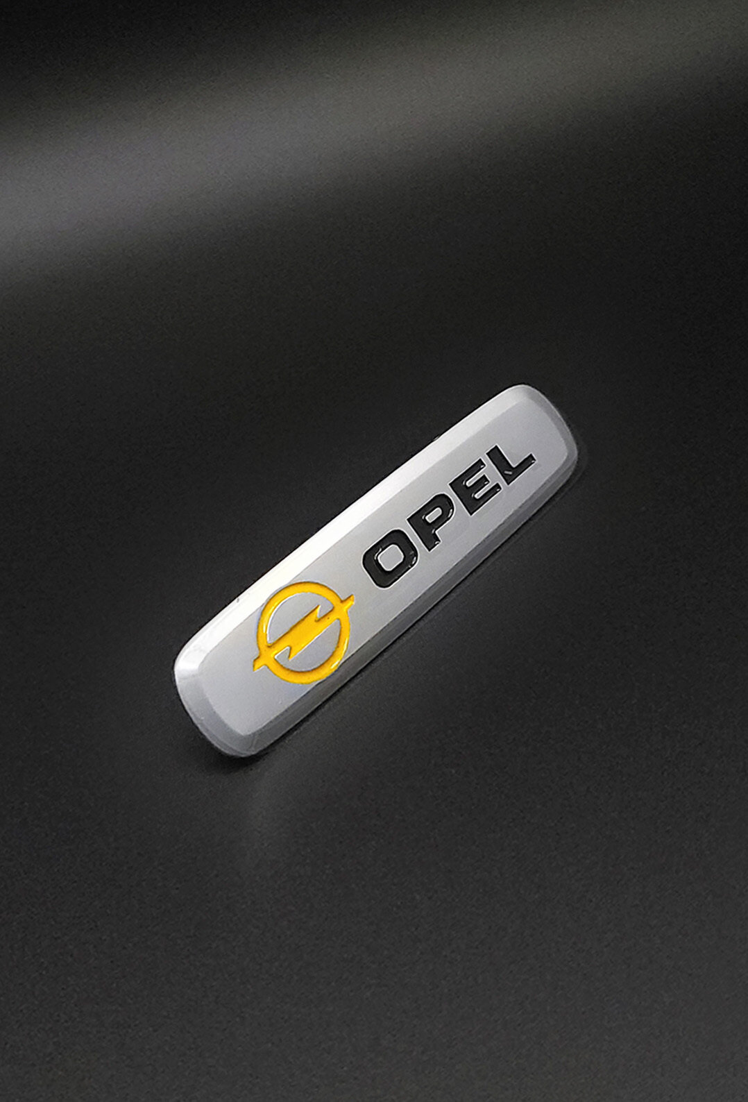 Шильдик (логотип) Opel металлический для автоковриков