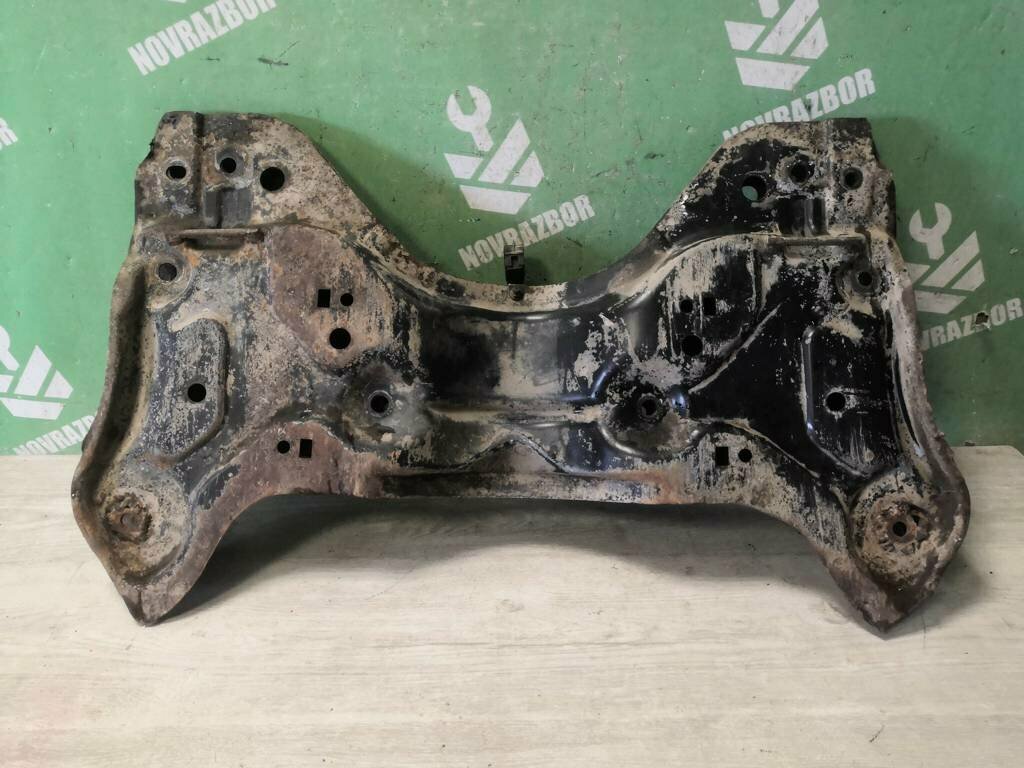 Балка подмоторная Peugeot 206 98-12