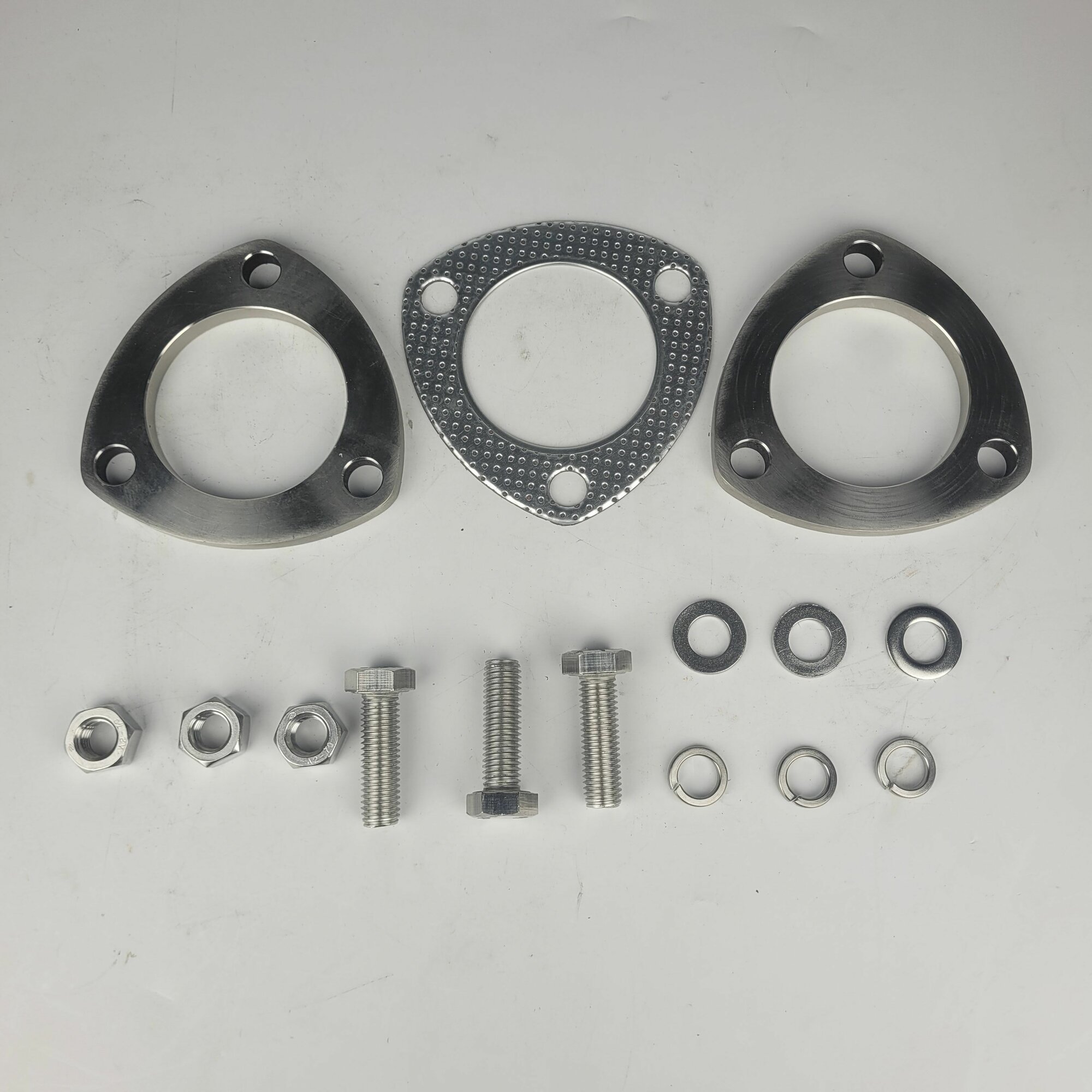 Фланцы для глушителя 3 болта 89мм нержавеющая сталь AISI304