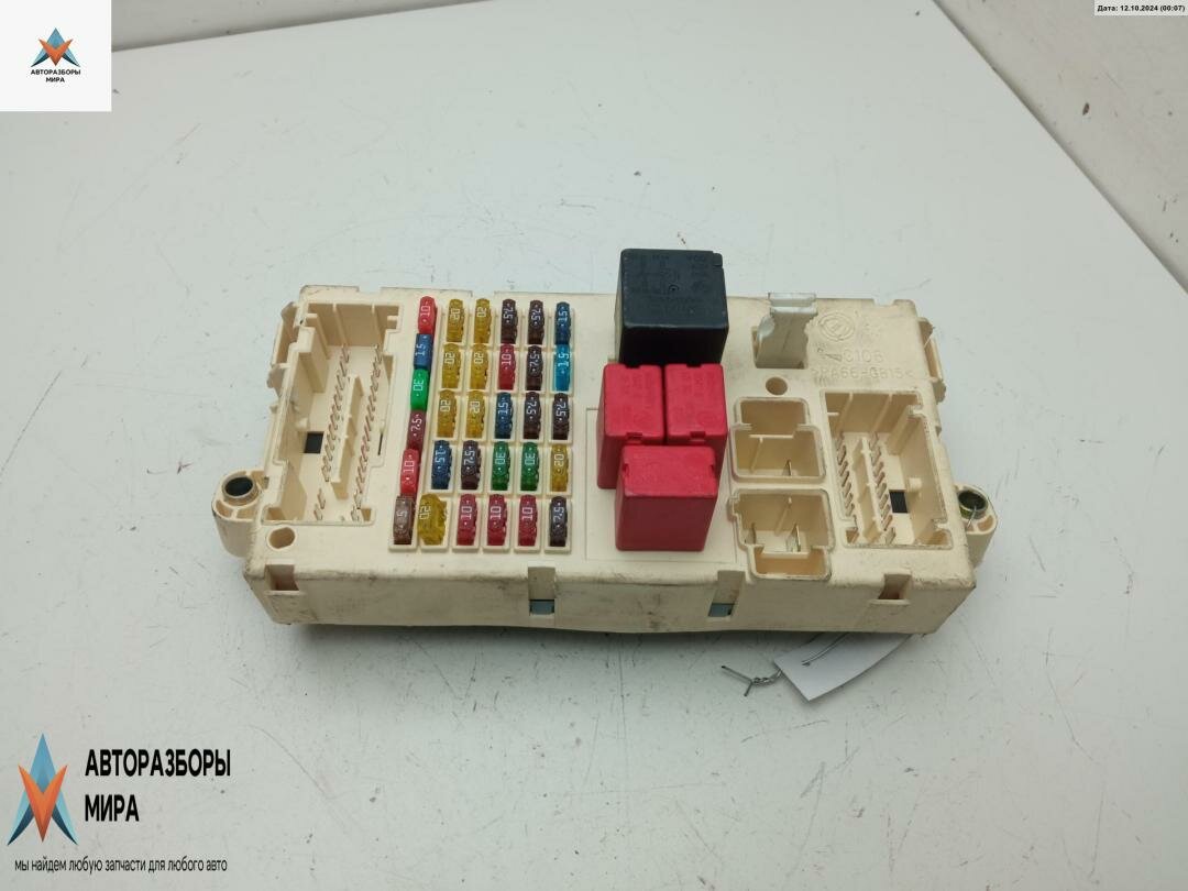 Блок предохранителей Fiat Stilo 2004 51759305