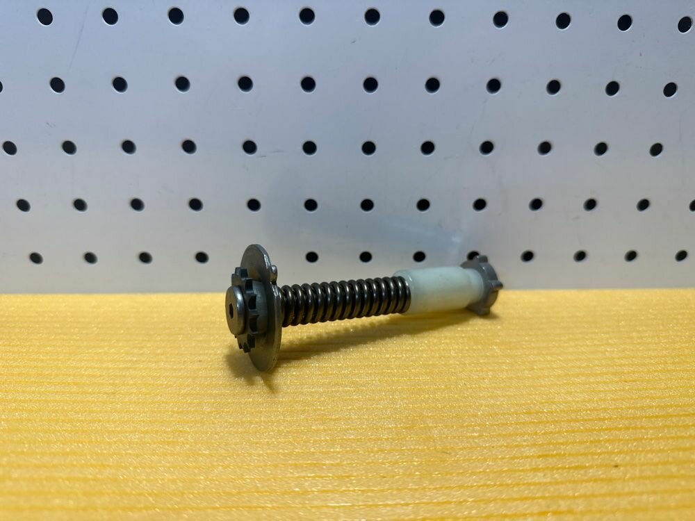 Вал подвода колодок суппорта knorr МАН ДАФ скания ивеко мерседес КАМАЗ (Man Daf Scania Mercedes Kamaz Saf)