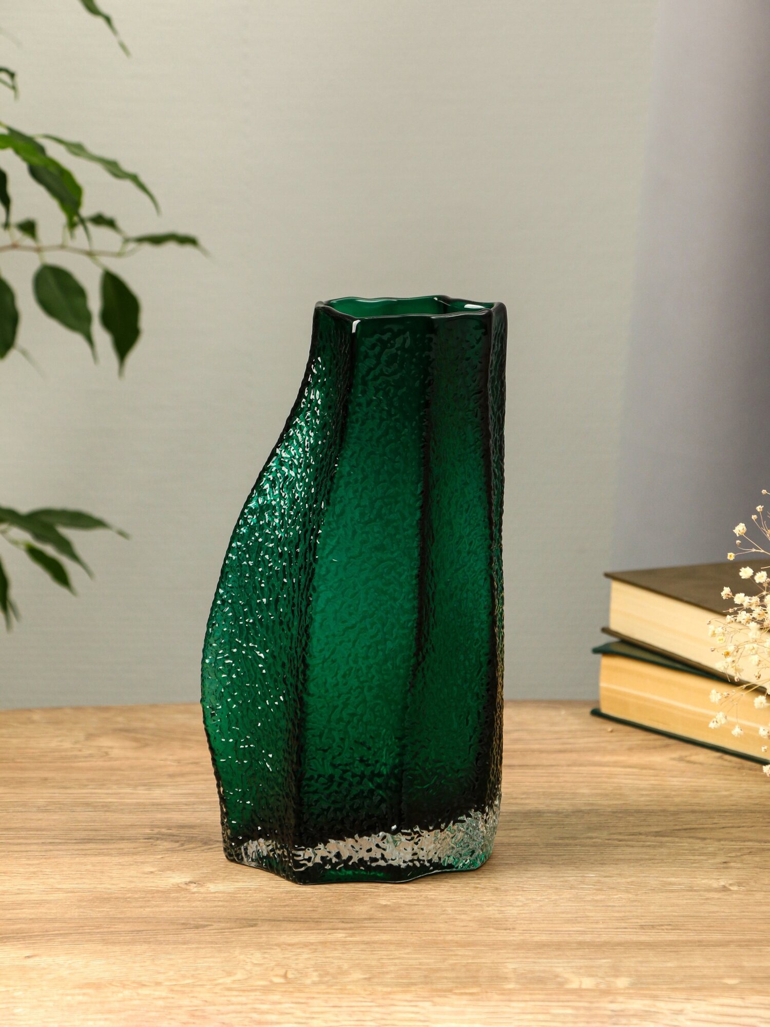 Ваза Сима-Ленд "Дженис", стекло, изумрудно-зелёная, 25х12х8 см