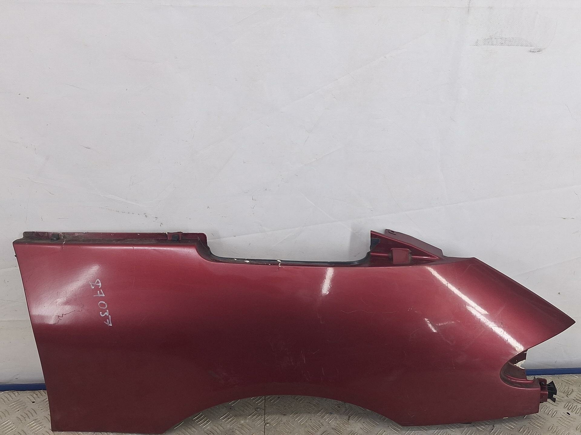 Крыло переднее правое Renault Espace 3 1998