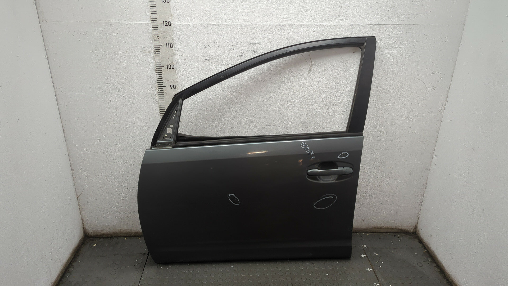 Дверь боковая (легковая) левая передняя Toyota Prius Б/У