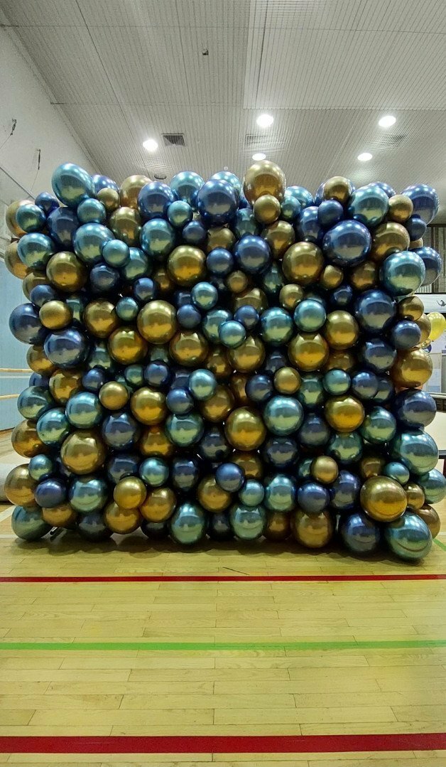 Панно из шаров - хром