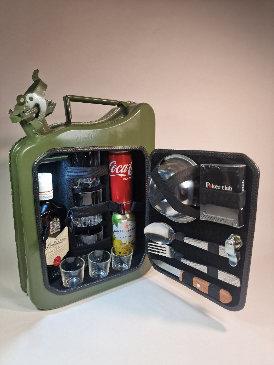 "Канистра-Бар" - мини-бар для настоящего мужчины